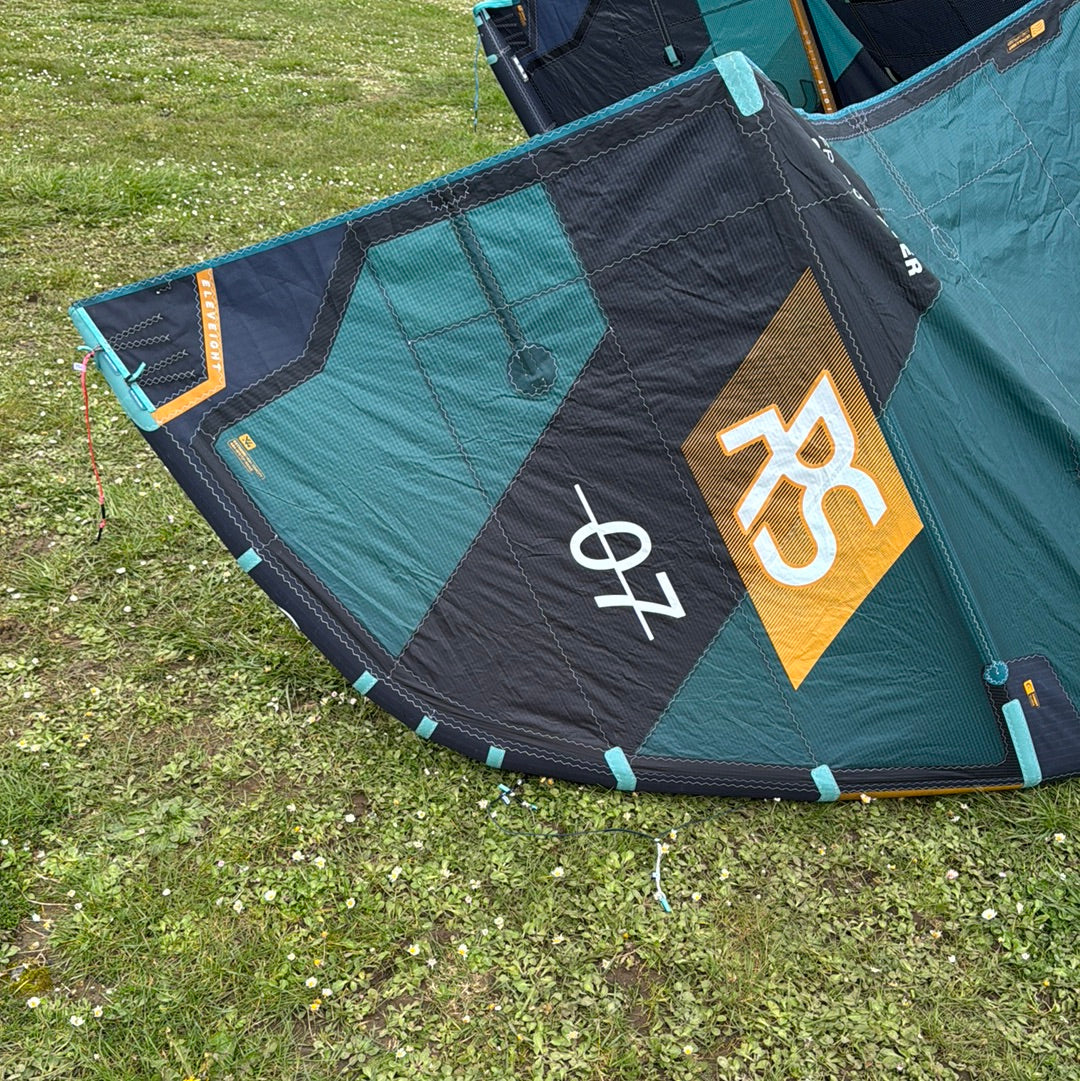 Eleveight RS V8 7m2 Neuve – The Ridery Kitesurf & Wing